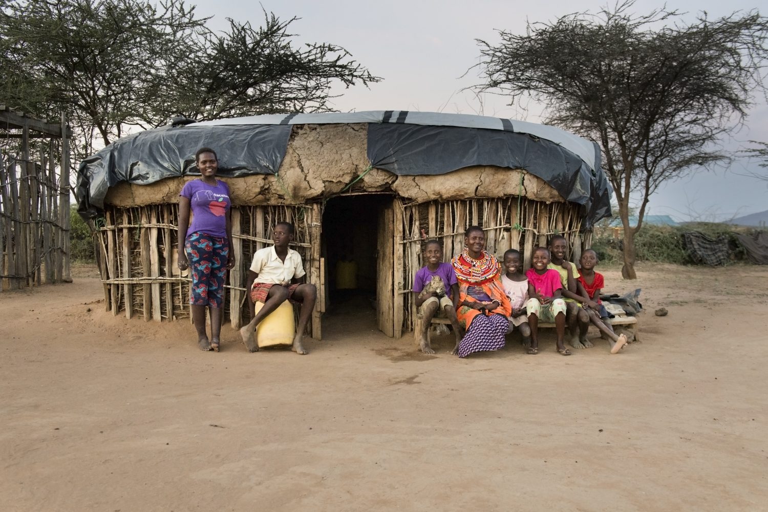 Umoja, Kenya – ‚Das Dorf der Frauen‘ (The village of women) for Eltern ...
